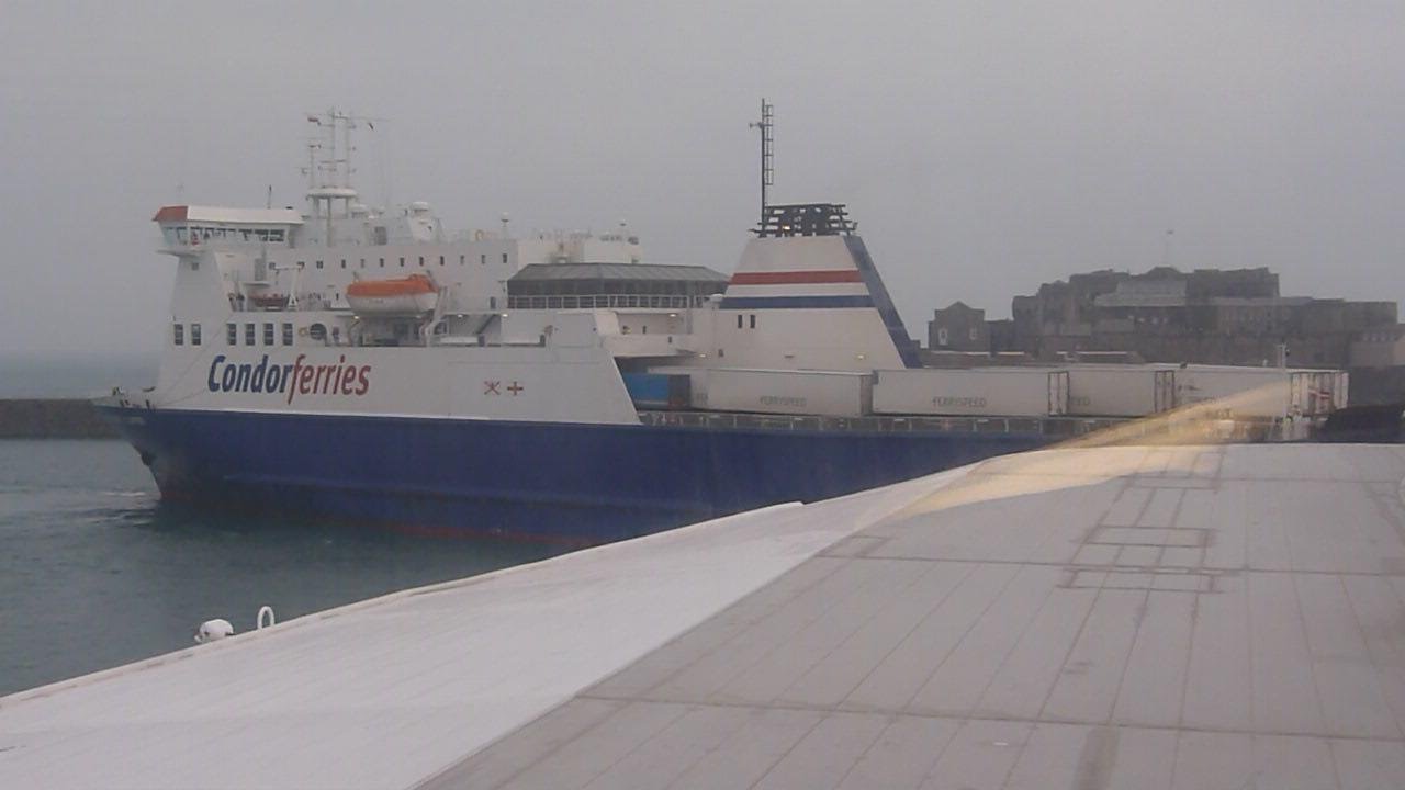 View From The Bridge of CONDOR LIBERATION as The COMMODORE CLIPPER ...