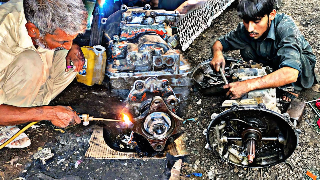 Big Truck gearbox is broken,Let’s open and fix it || Amazing repairing ...