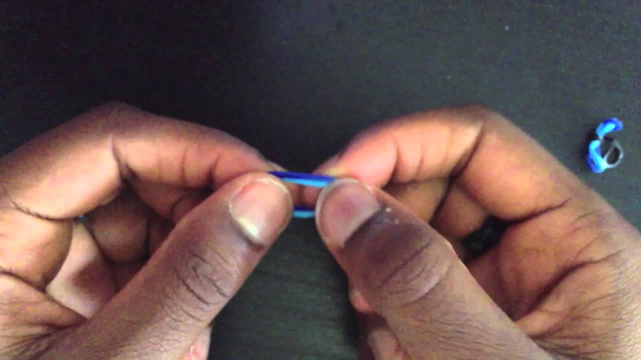Rainbow Loom: Bow Ring EASY - YouTube