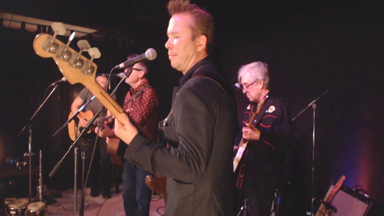 Gasoline ~ Daniel Cook & The Radiators - YouTube