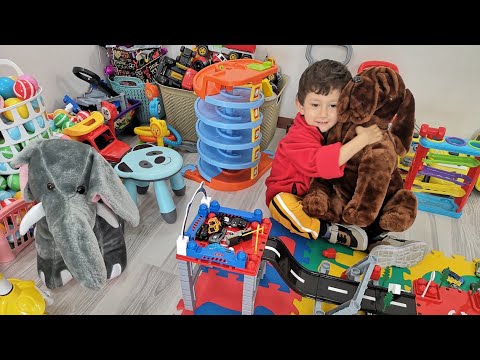 Efsane oyun odası/pire oyun peşinde/ne yapsa/nasıl oynasa