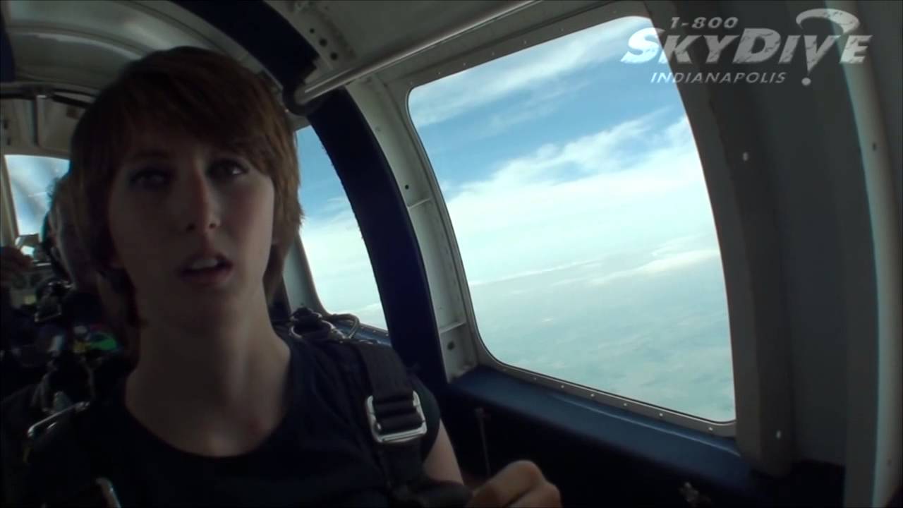Autumn Burden's Tandem skydive! - YouTube