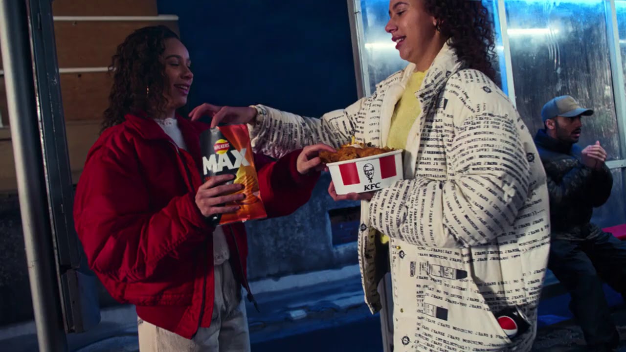 Walkers MAX x KFC crisps | It Makes Sense - YouTube