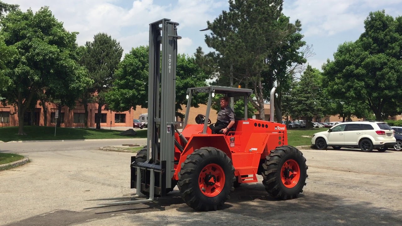 TOVEL ROUGH TERRAIN STRAIGHT MAST FORKLIFTS - YouTube
