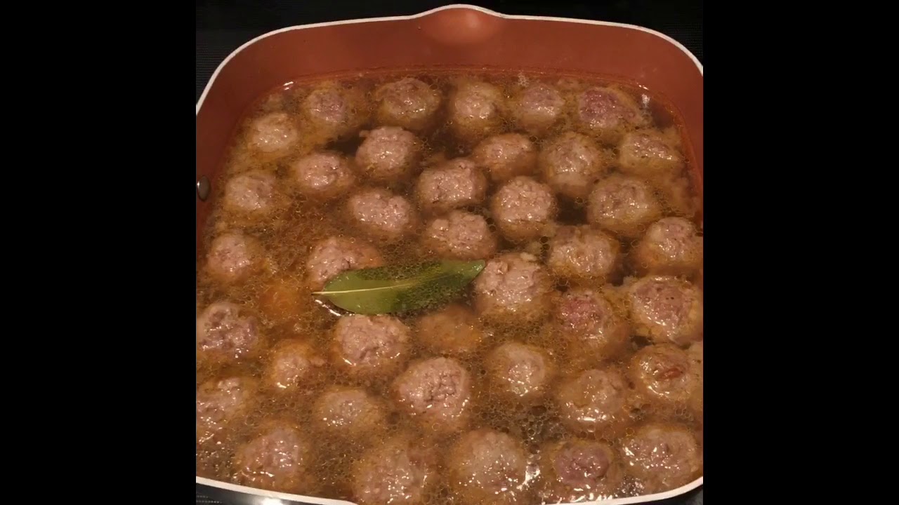 German Boiled Meatballs - YouTube