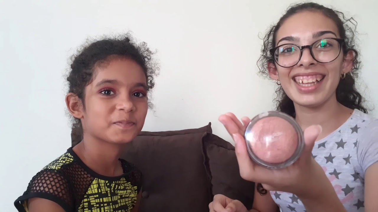 Minha Prima Me Maquiando Youtube