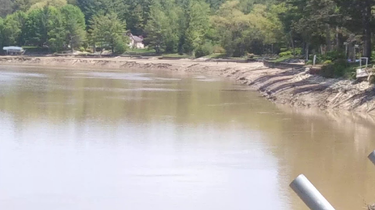 Sanford Lake after the flooding cause by Sandford dam - YouTube
