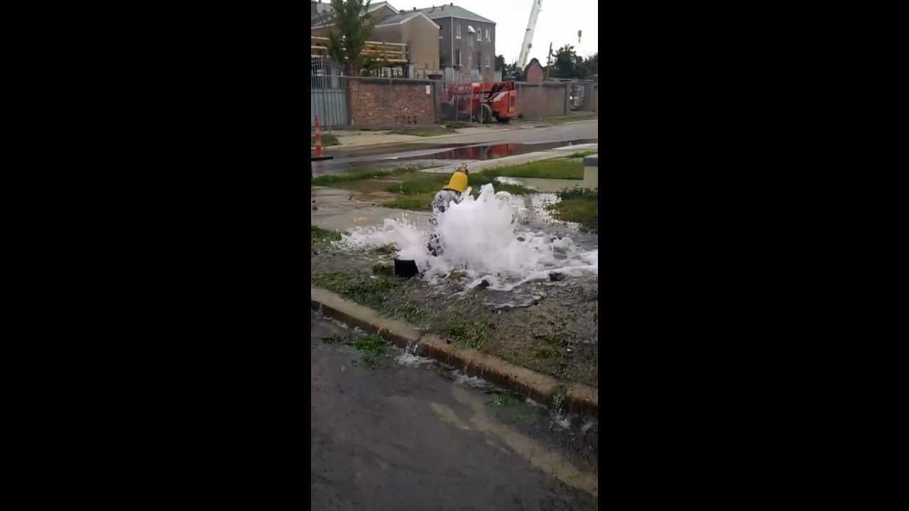 Fire hydrant hit - YouTube