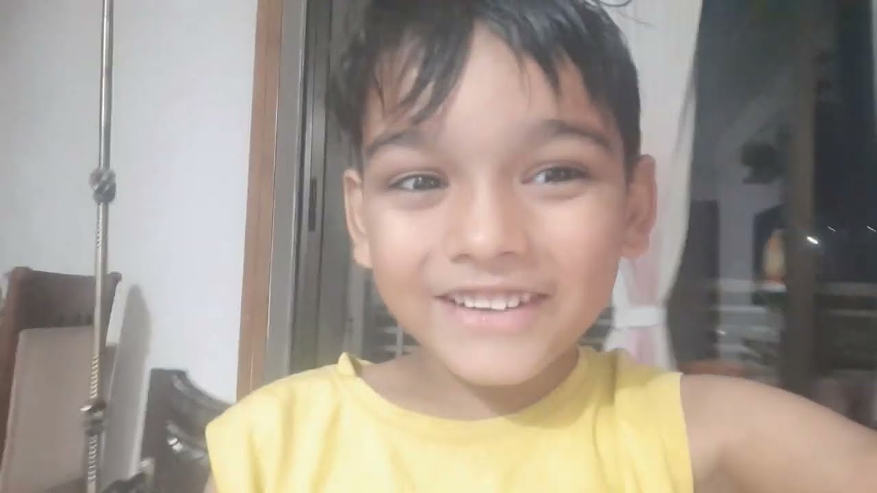 Unplanned Vlog - 5 | Night out Vlog with my little friends! | Little Om ...
