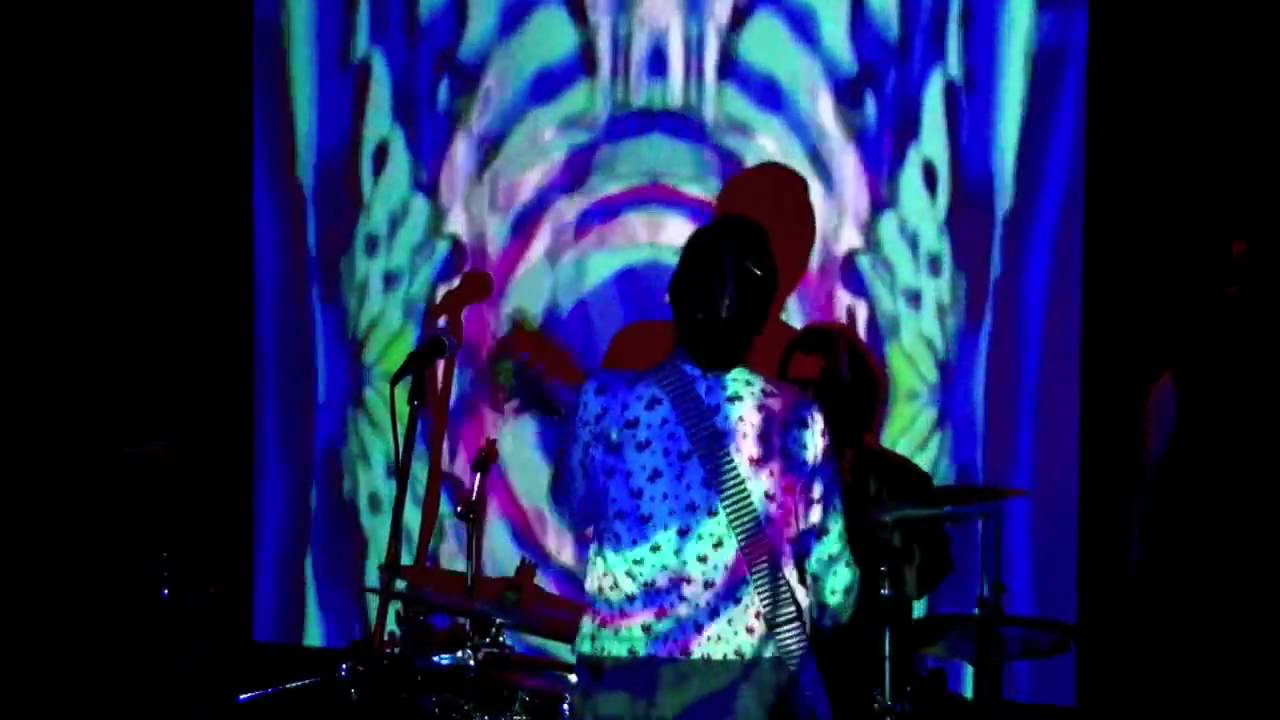 Sara Radle and the Damselles with VjFK Projecting at The Press - YouTube