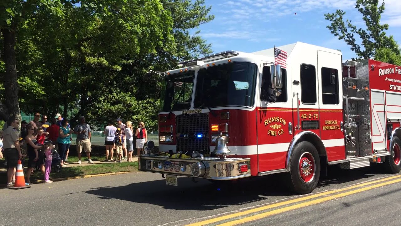 Rumson Fire Department 2014 Memorial Day Parade - YouTube