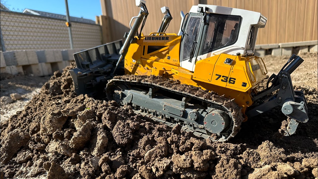 The little dozer that keeps on going - YouTube