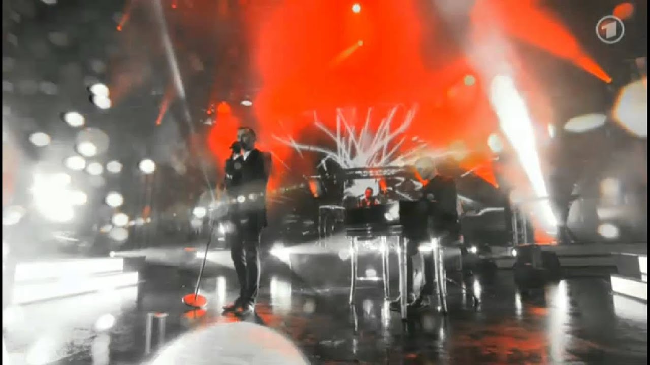 Hurts - Blind (ESC Grand Prix Party) - YouTube