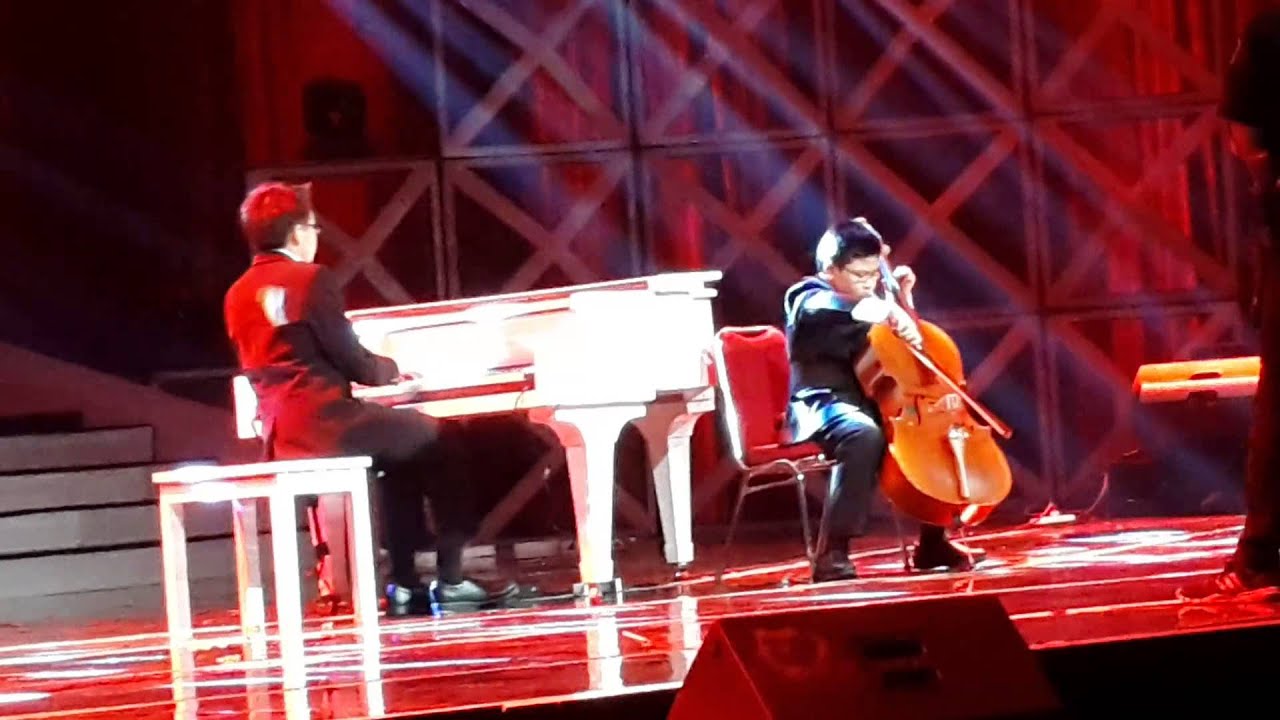 Hans & Brahms play Let It Go-Frozen(Piano Guys) - YouTube