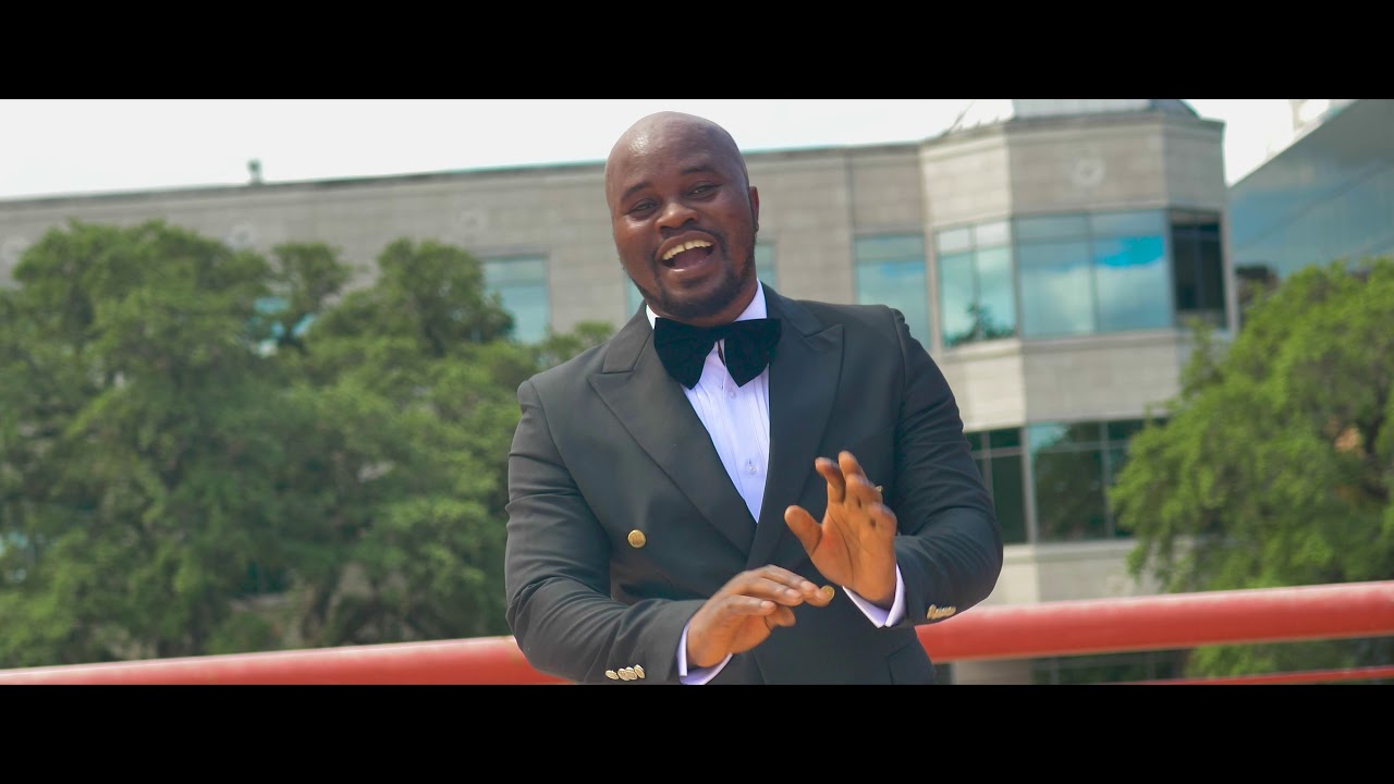 DOLPHIN NYEMBWE - "LILOBA" (OFFICIAL MUSIC VIDEO) - YouTube