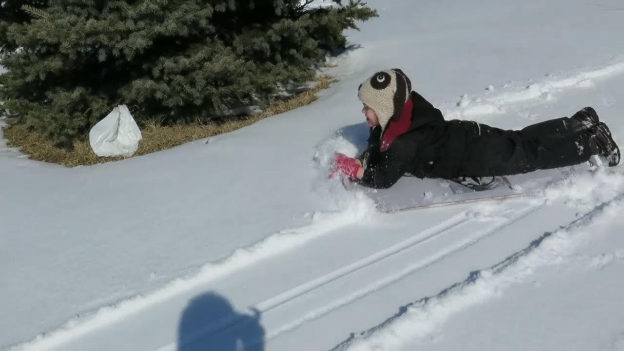 2013 Luke in the snow - YouTube