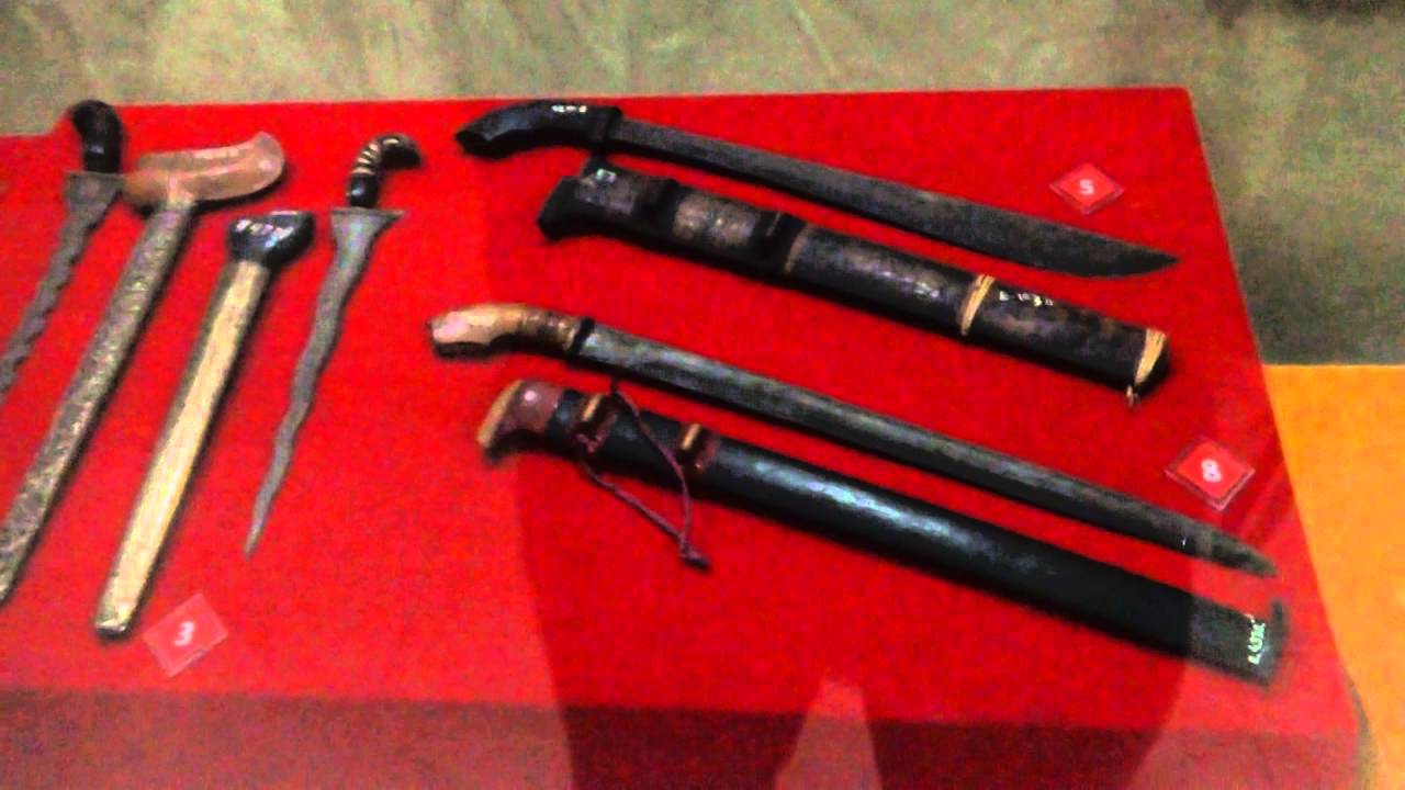 SENJATA BANJAR keris,golok,parang - YouTube