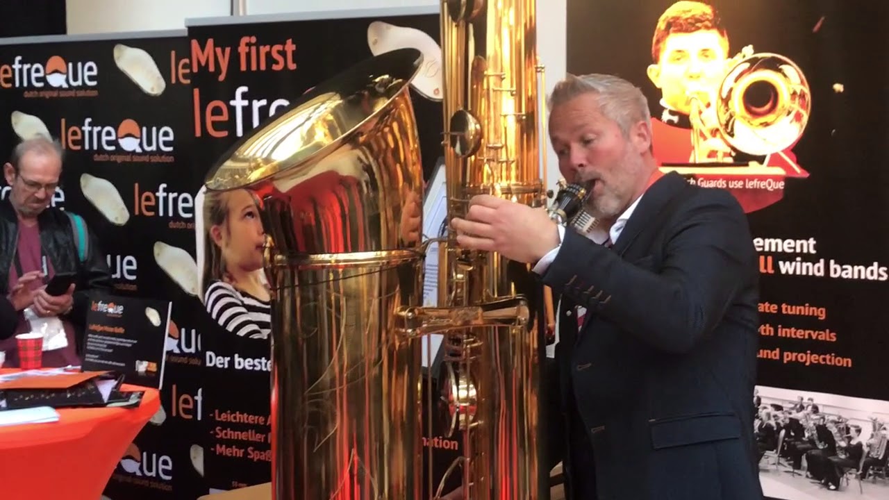 J’ElleStainer Sub-contrabass saxophone - YouTube