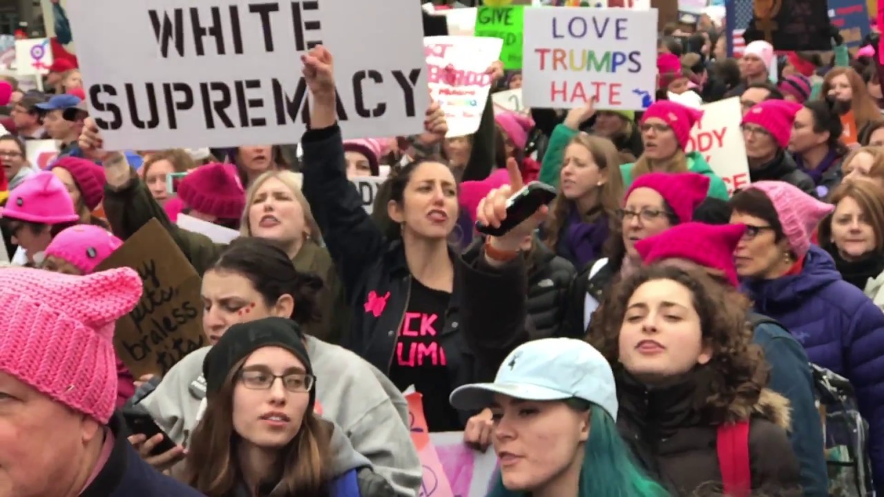 Chants, Dance, Clashes and Hugs at Women's March in Washington DC - YouTube