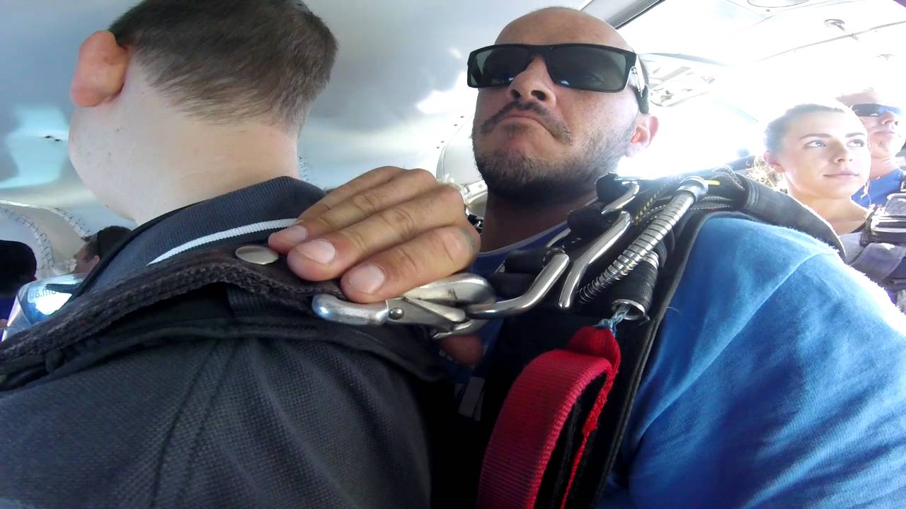 James Pegler Skydiving 25-4-16 - YouTube