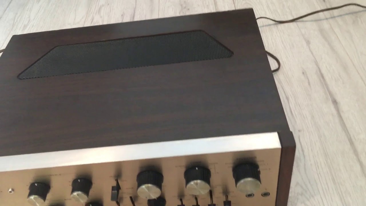 Pioneer SA-1000 Stereo Amplifier - YouTube