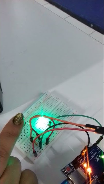 ARDUINO: PRÁCTICA: Al tapar fotoresistencia prende led - YouTube