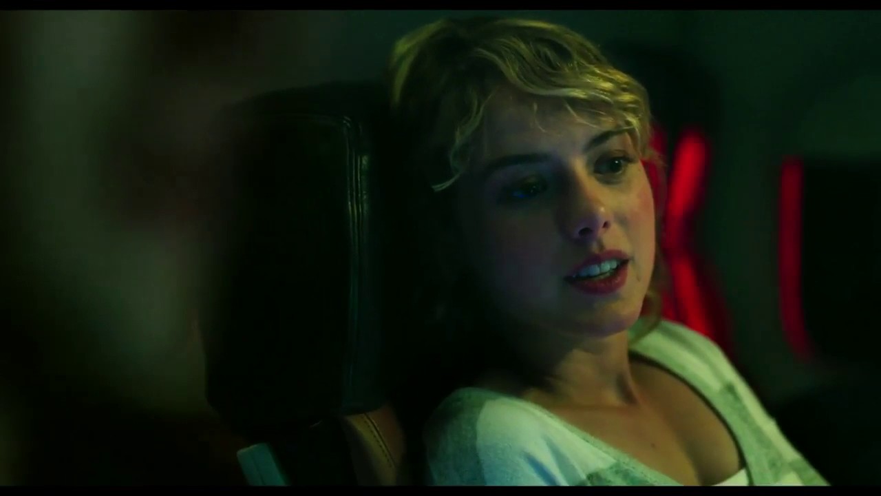 Rings | 2017 | Clip 'Extended Plane' | Paramount Pictures (HD) - YouTube