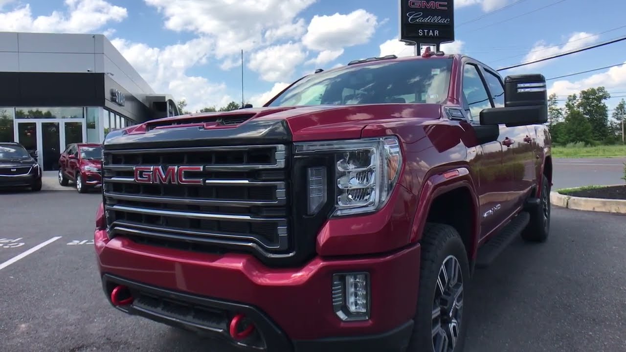 2022 GMC Sierra 2500HD AT4 6.6L V8 4D Crew Cab 6-Speed Automatic ...