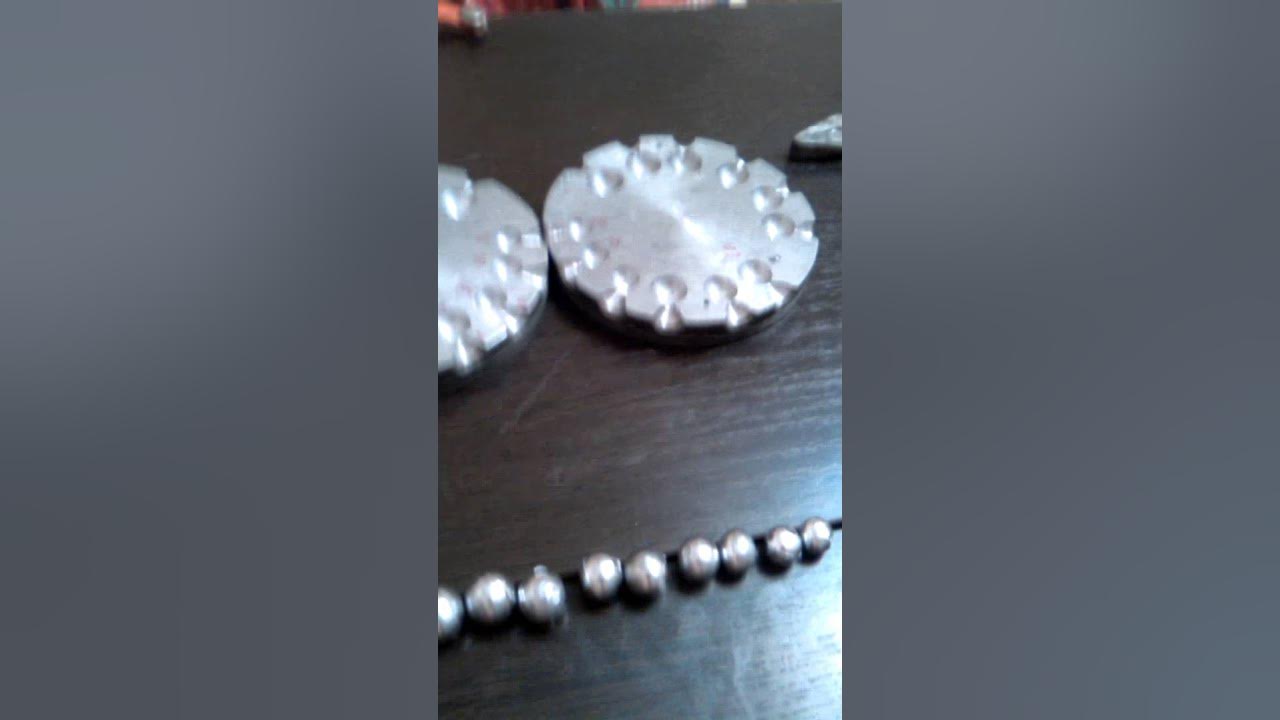 Форма для литья чебурашек - YouTube