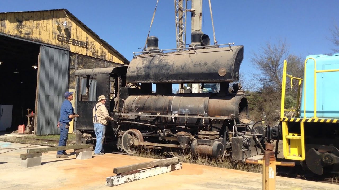 MUST SEE! 0-4-0 Baldwin Steam Locomotive Water Tank Removal - YouTube