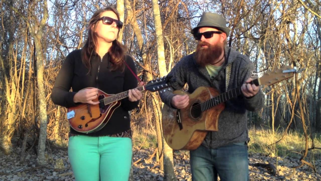 Tiger Moon Music Blog - Fisherman's Blues - The Waterboys - YouTube