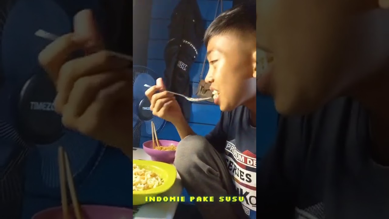 MASAK INDOMIE PAKE SUSU !! APAKAH ENAK ?? - YouTube