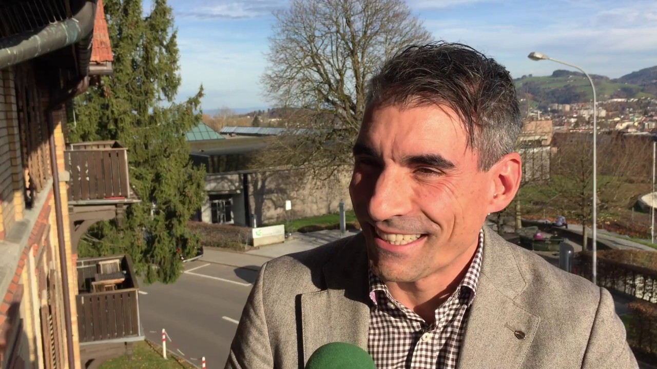 Interview mit HSG-Alumnus Marcel Lendenmann, CEO Aequator AG - YouTube