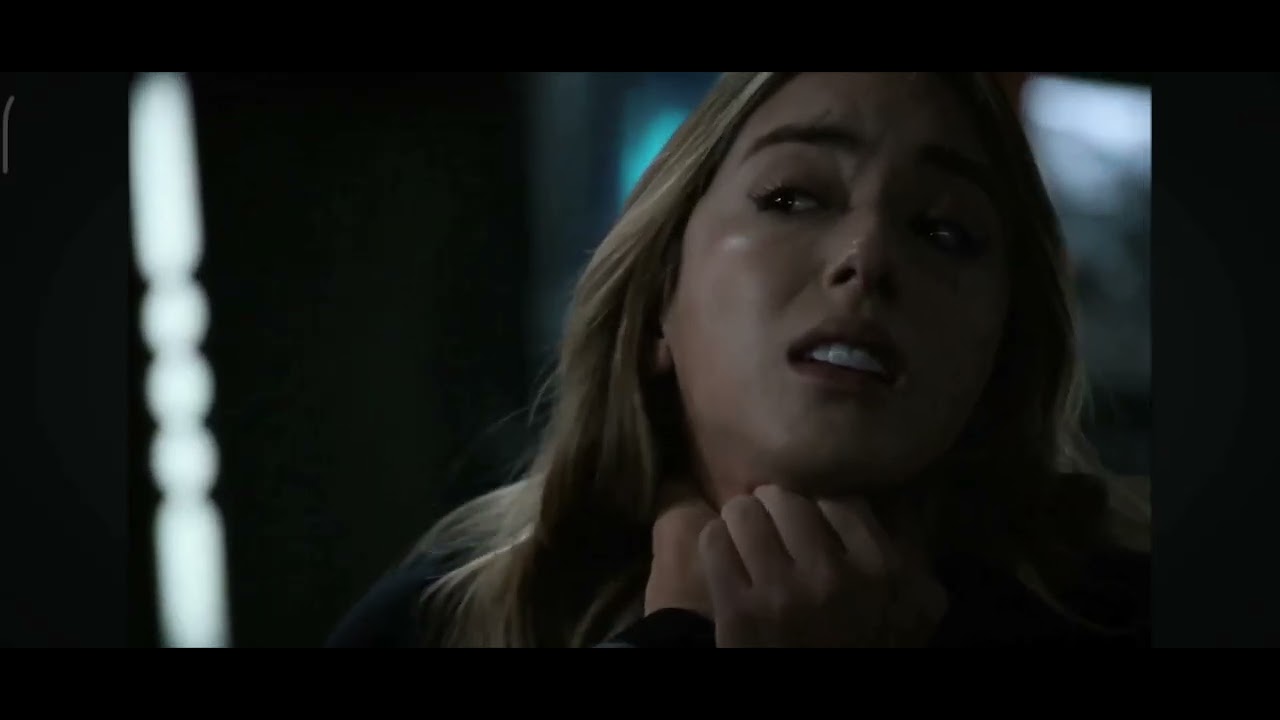 Strangle Daysi jhonson - YouTube