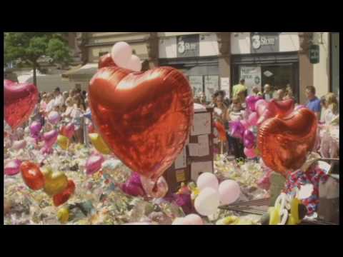 City centre tribute following the Manchester Arena bombing atrocity May ...