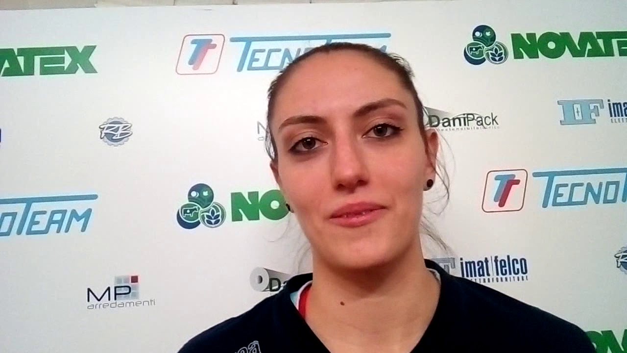 LA PRESENTAZIONE DI MARTINA PIAZZA, QUARTO ANNO CON LA TECNOTEAM ALBESE - YouTube