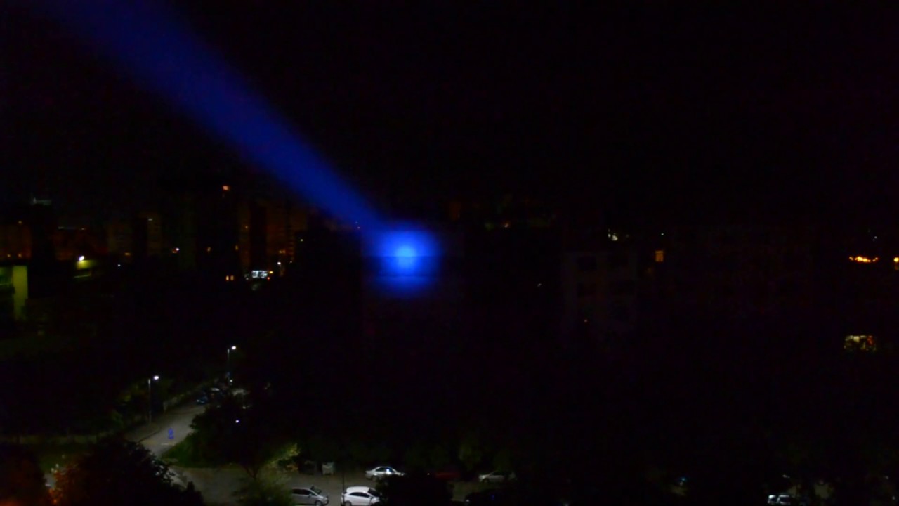 Modified Convoy C8 flashlight blue light - YouTube