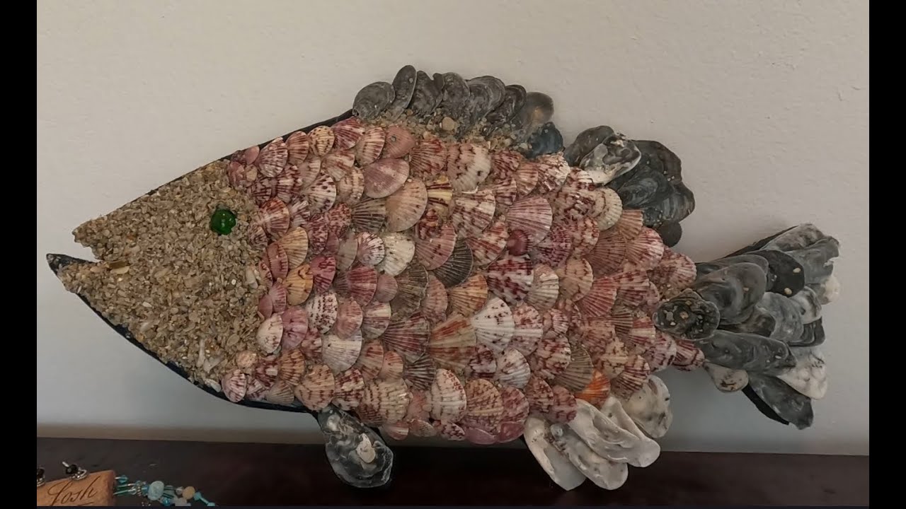 I BET YOU'VE NEVER SEEN SHELLS USED LIKE THIS! Use shells to make ...