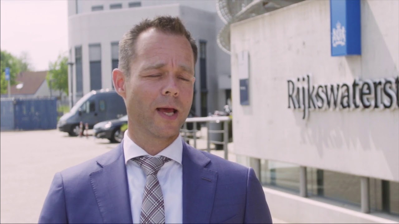 20170512 N200 Film Halfweg RWS DF - YouTube