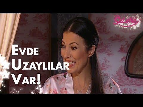 Selena'nın anlamsız davranışları...