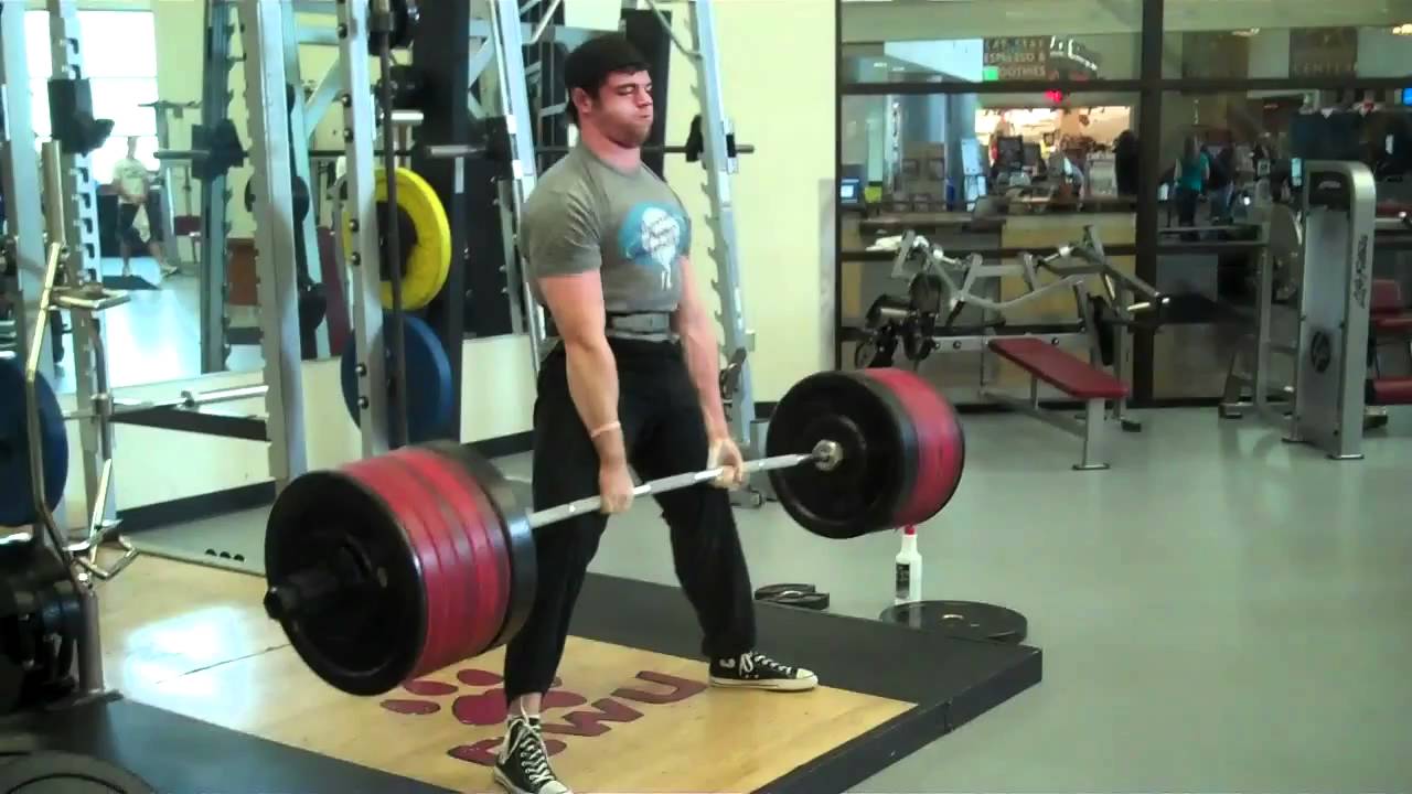 Ben Rice Deadlifts 615x6 RAW weighing 204 Universal Nutrition.mp4 - YouTube
