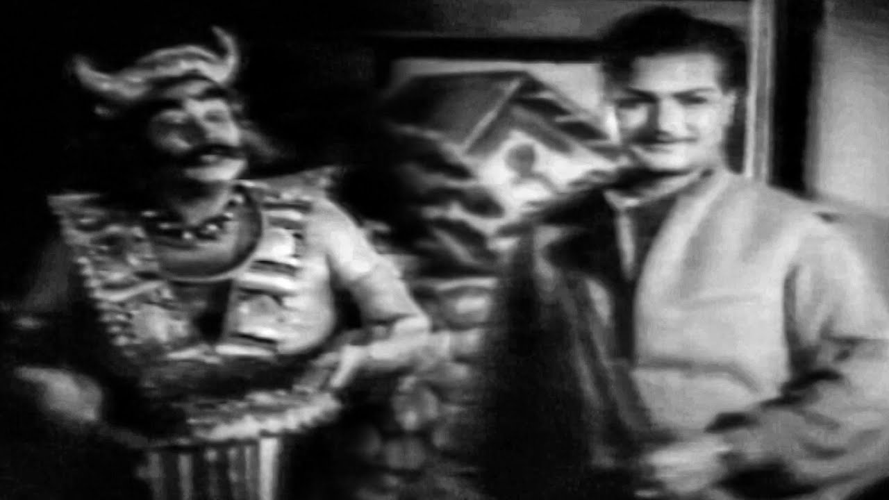 దేవాంతకుడులోని అత్యద్భుతమైన సన్నివేశం | Devanthakudu | NTR & Krishna ...