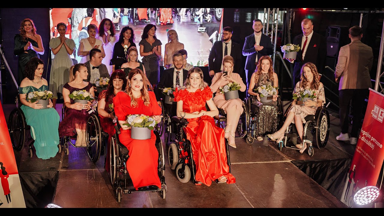 Atipic Beauty Bacău - 2023 - By Magda Coman - YouTube