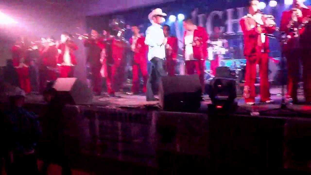 Rigo Marroquin y su Banda Terrones " Reproches Al Viento" - YouTube