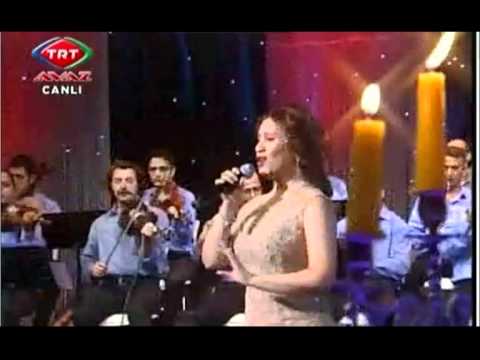 Azərin - dağlar qızı Reyhan - canlı ifa. TRT Avaz Azerinle Esintiler verilişi