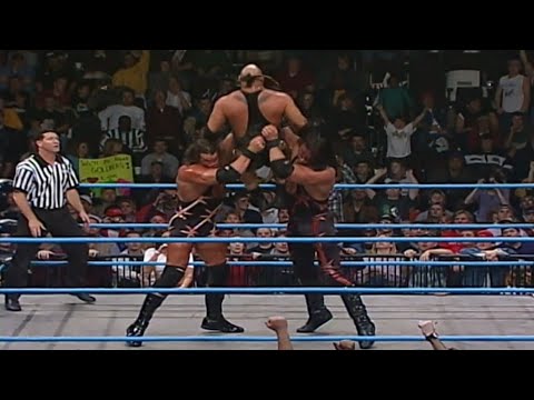 Kronik😎 vs. Big Vito & Reno (WCW Thunder 13/12/2000) - YouTube