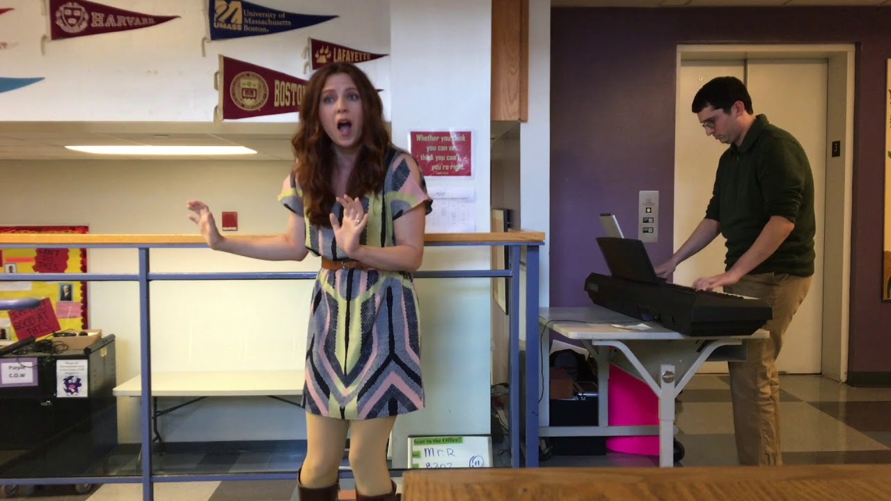 Opera FLASH MOB at a middle school! - YouTube