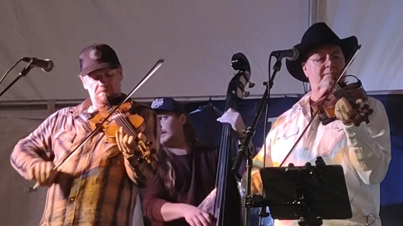 Larry Franklin and Jason Andrew, "Twin Fiddle Rag" at FOTF 12-7-24 ...