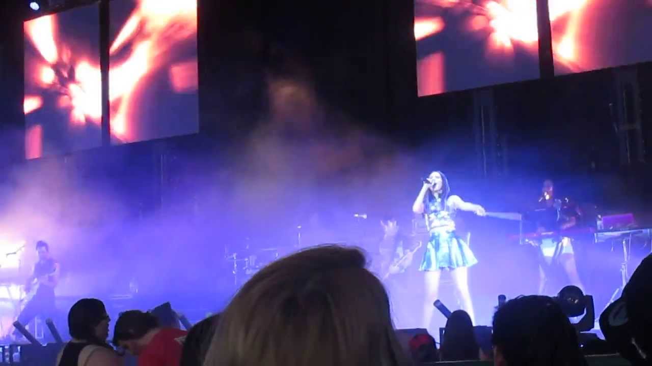 Victoria Justice Summer Break Tour Live Houston Texas - I Love It - YouTube