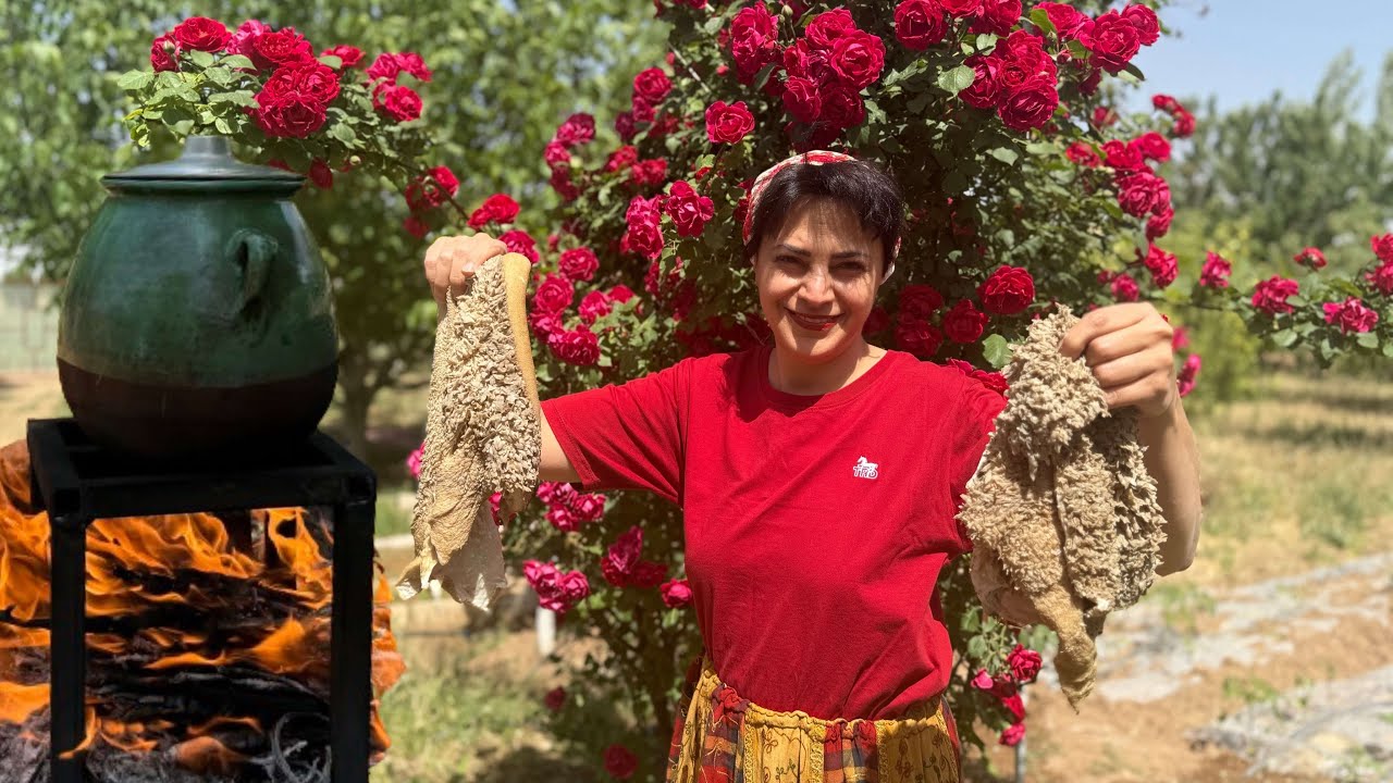 Trying Beef Tripe! | Beef Tripe cook with country style | The royal ...